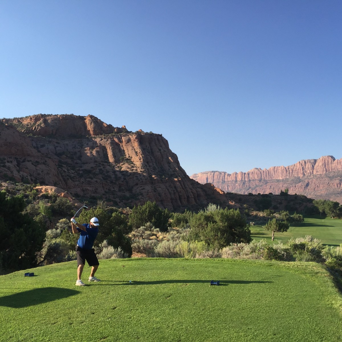 Moab Golf Course – Utah, USA | SUNGRL